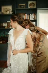 Branford House Mansion Wedding: Jesse + Lindsey - parlamerphotography.com