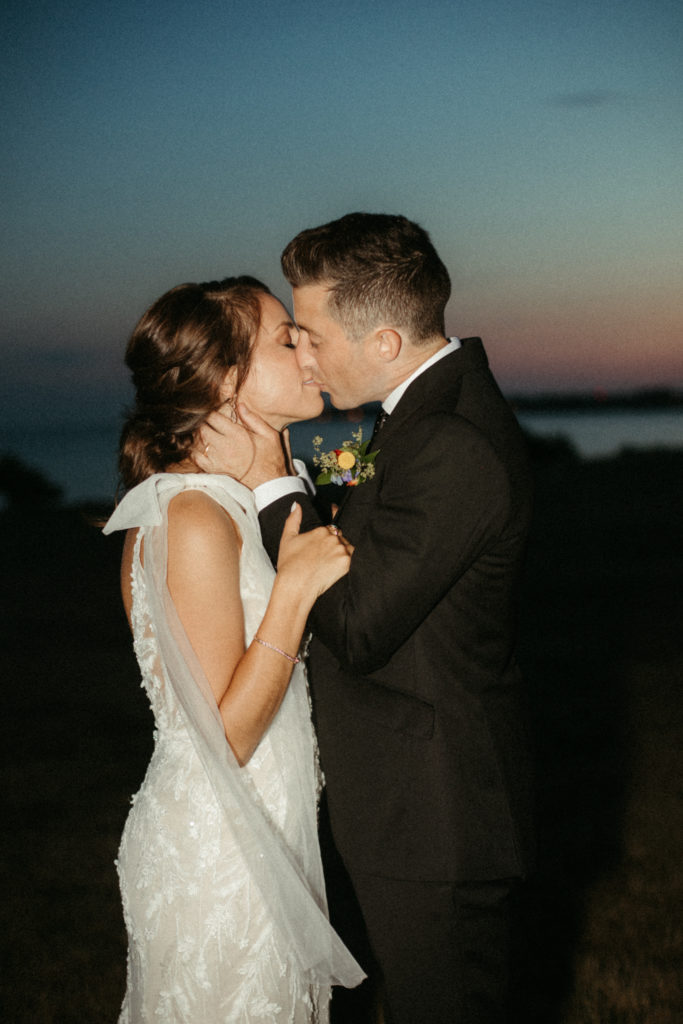 Branford House Mansion Wedding: Jesse + Lindsey - parlamerphotography.com